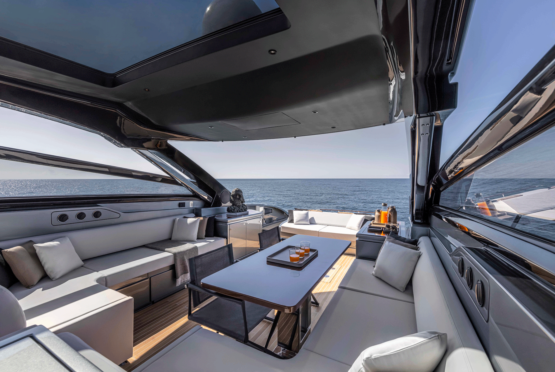 Riva 68 Diable | Riva Yachts | Inwards Marine