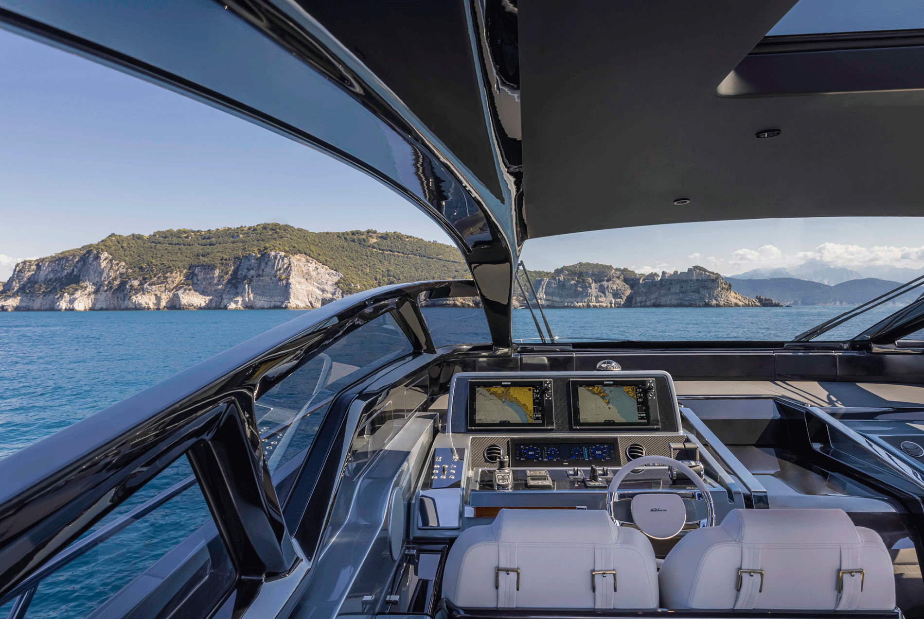 Riva 68 Diable | Riva Yachts | Inwards Marine