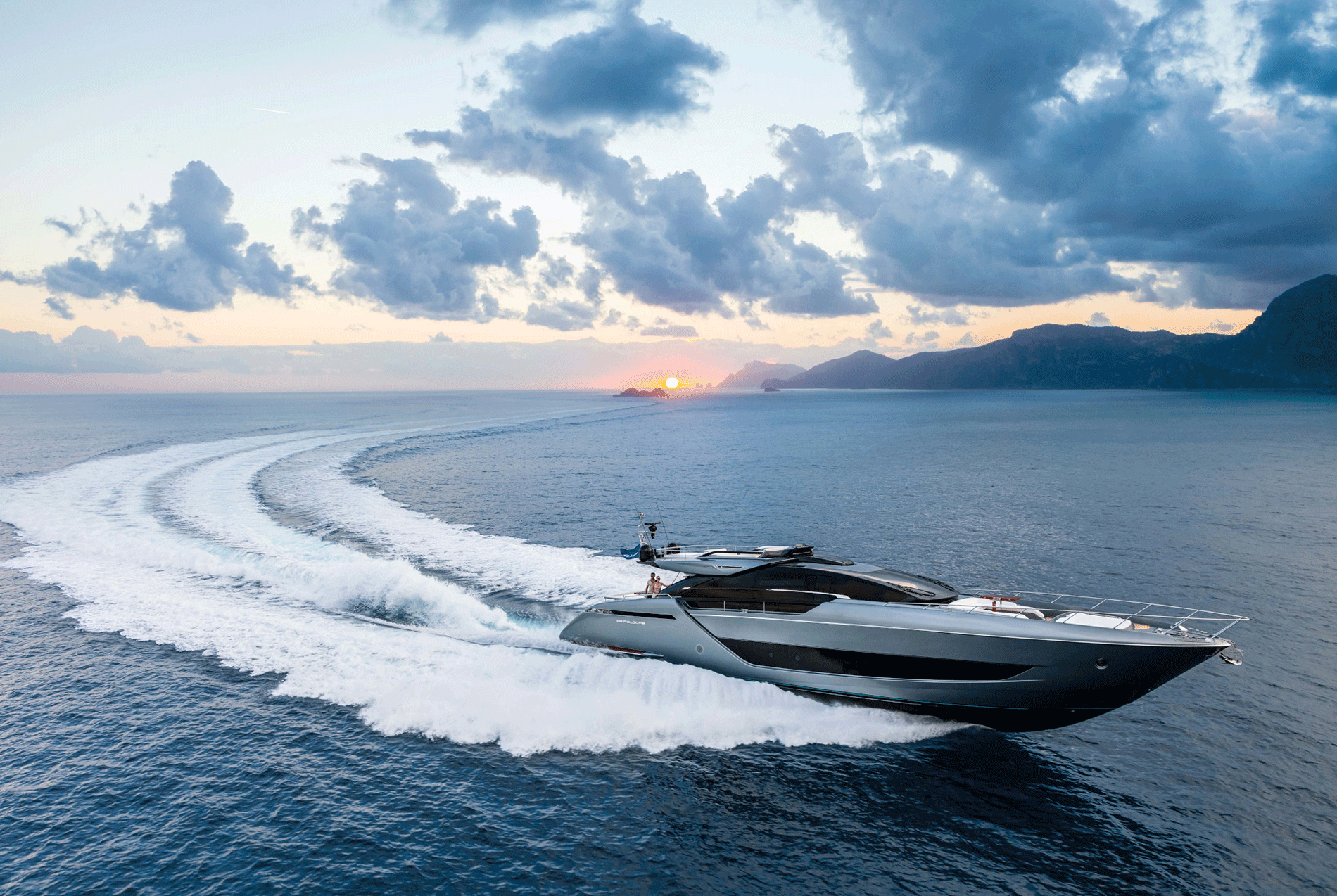Riva 88 Folgore | New Yachts | Inwards Marine