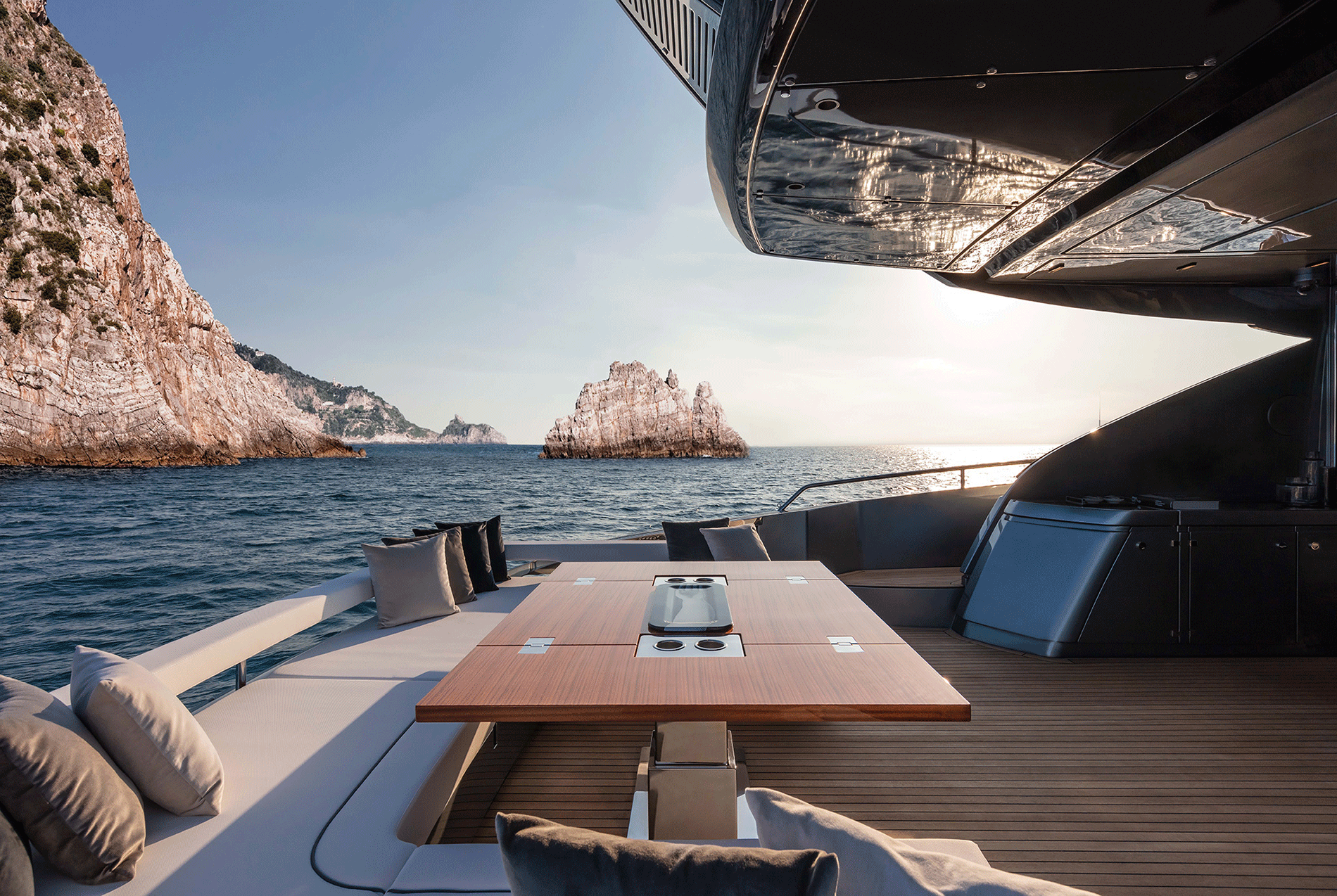 Riva 88 Folgore | New Yachts | Inwards Marine